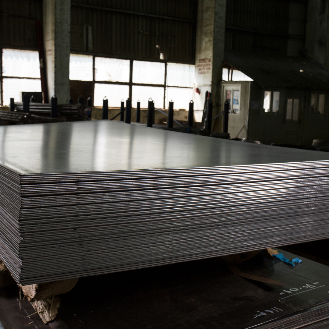 Plat Besi, Plat Kapal dan Plat Lubang: Apa Saja Perbedaannya? - MBT Steel