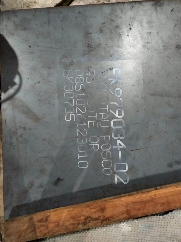 Yuk Kenali 2 Jenis Plat Besi dan List Harga Plat Besi Terbaru! - MBT Steel