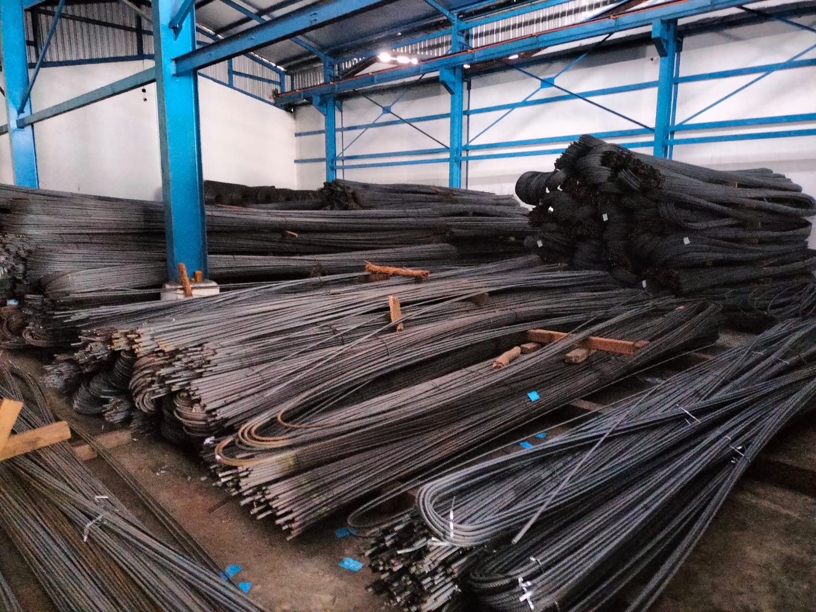 Inilah Perbedaan Besi Beton Polos dan Besi Beton Ulir Serta Update ...